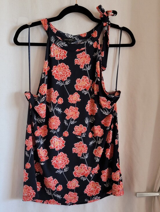 Banana Republic | Tops | Banana Republic Black Tank With Coral Floral ...